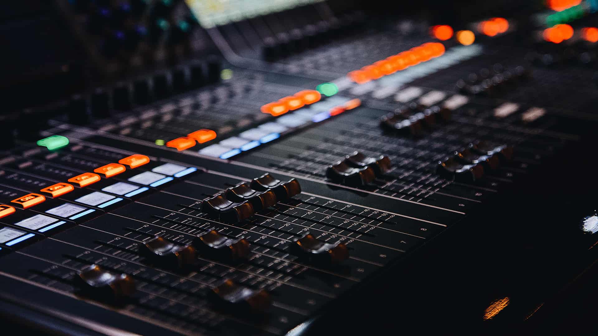 Expert Audio, Video, and Lighting Installation | MediaNet AV